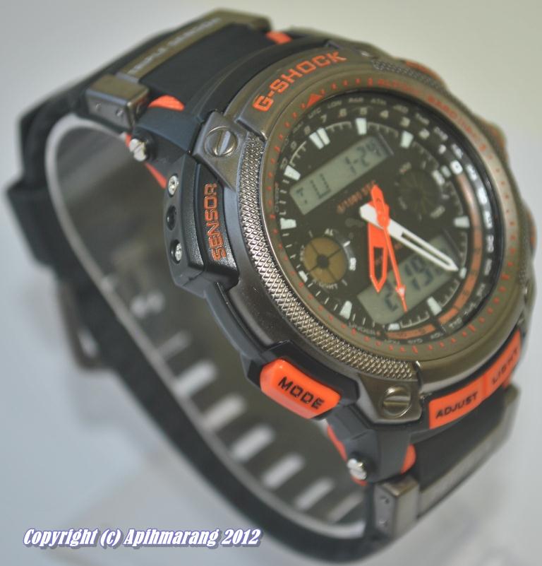 Apihmarang Shop Online (ASO): CASIO G-SHOCK PROTREK ORANGE BLACK