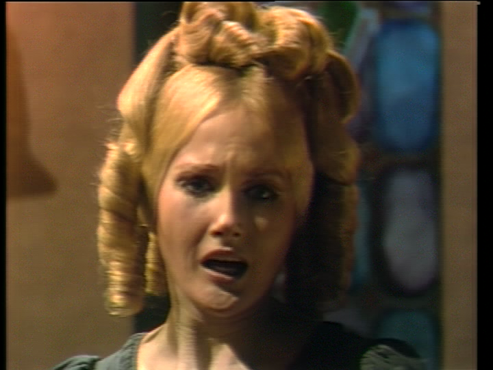 Shadows on the Wall: An Online Dark Shadows Fanzine: Nancy Barrett