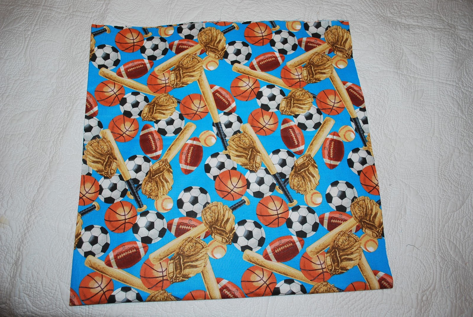 If I Can Sew It, You Can Sew It: Lego Sack Tutorial