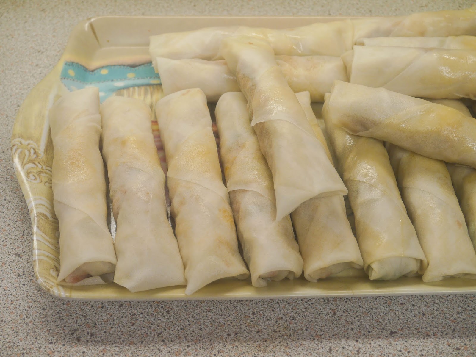 This Muslim Girl Bakes: Vegetable Spring Rolls.