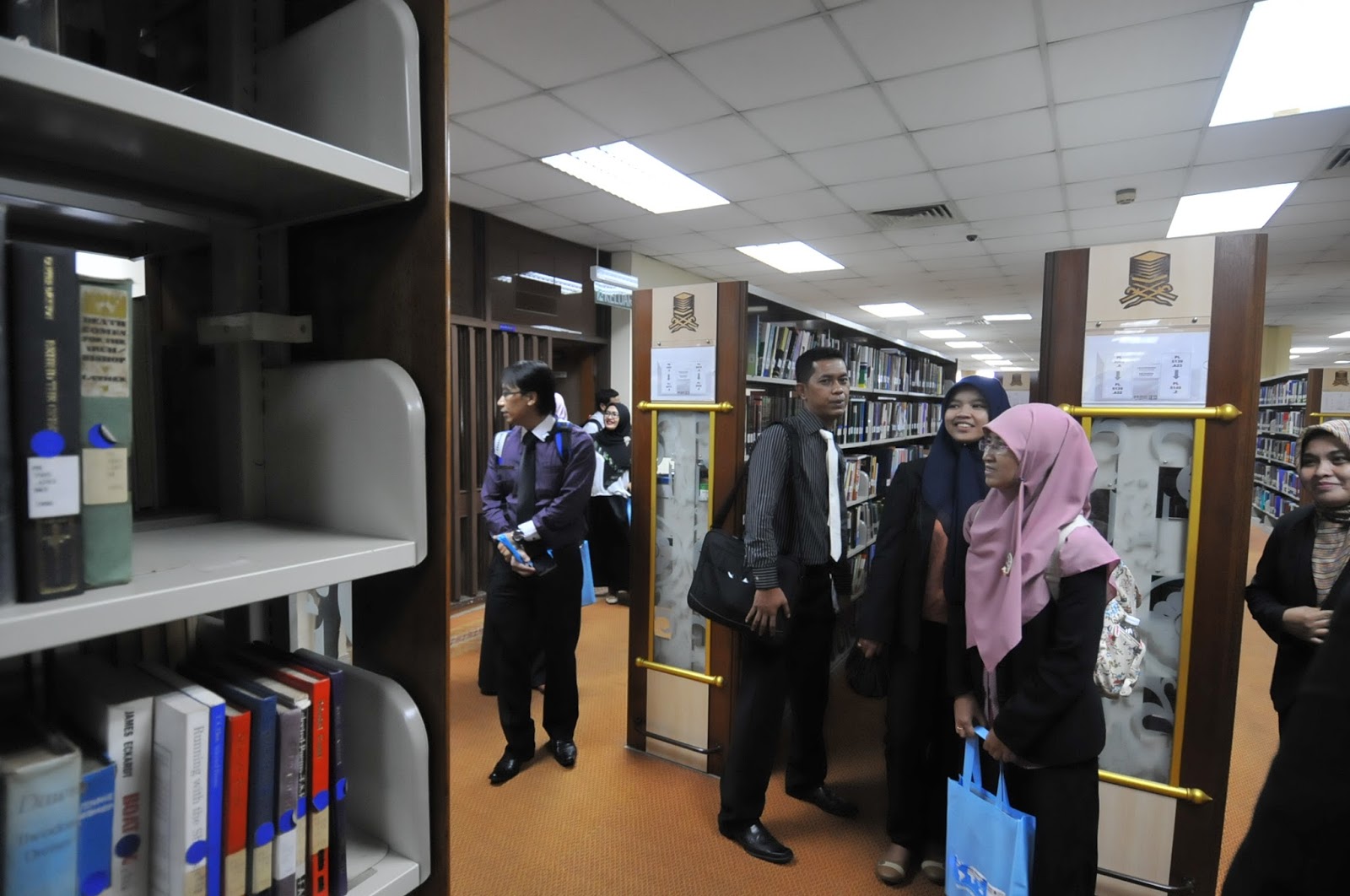 Lawatan Antarabangsa: Delegasi dari Indonesia ke Perpustakaan Tun Abdul ...