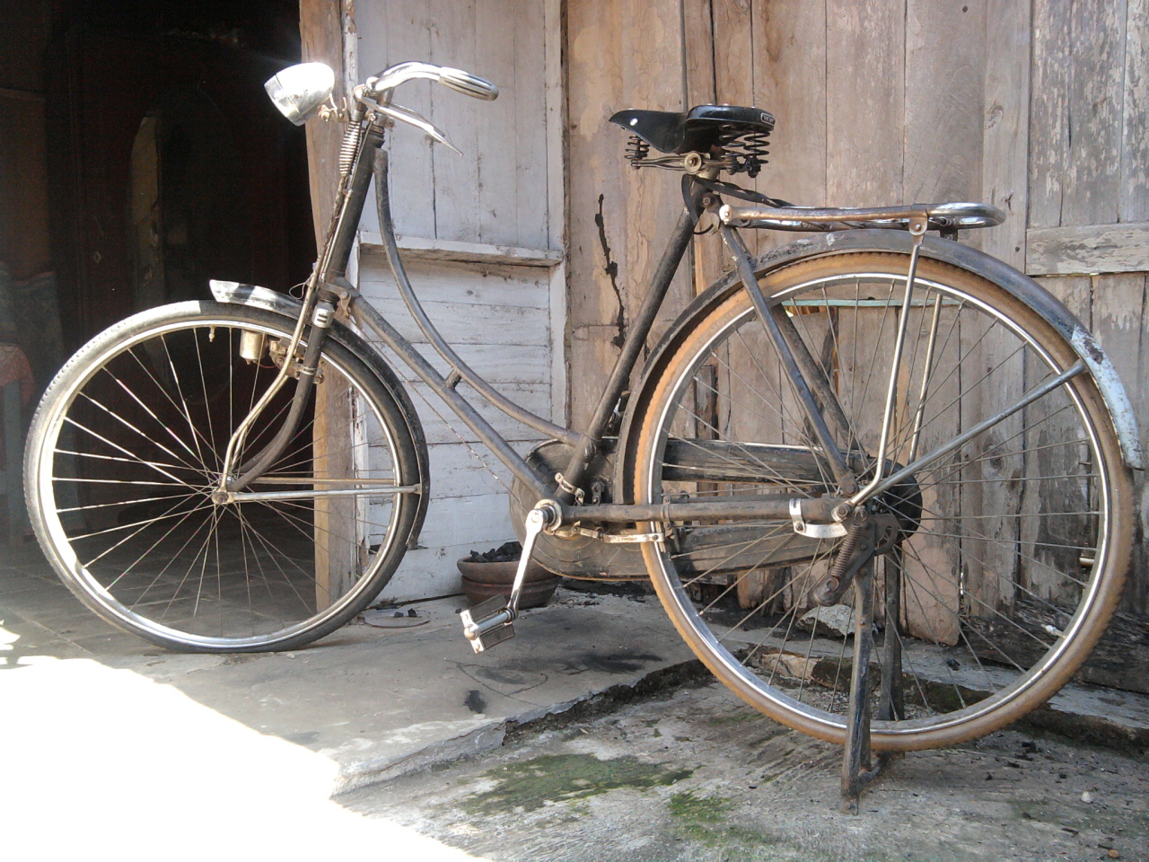 Sepeda Unta - Perumperindo.co.id