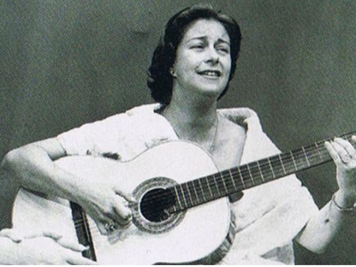 08 de Marzo - Fallecimiento de la compositora e intérprete Chabuca Granda