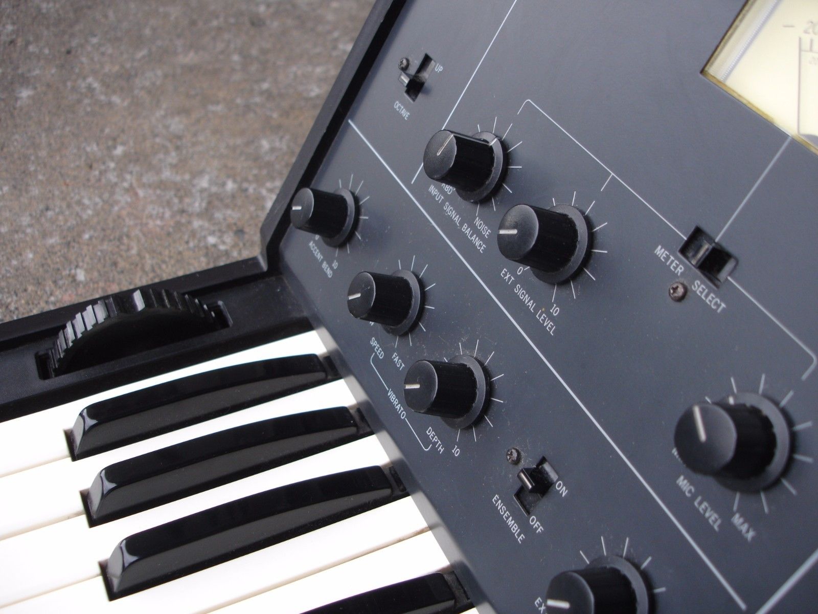 MATRIXSYNTH: KORG VC 10 analog vocoder/ synth