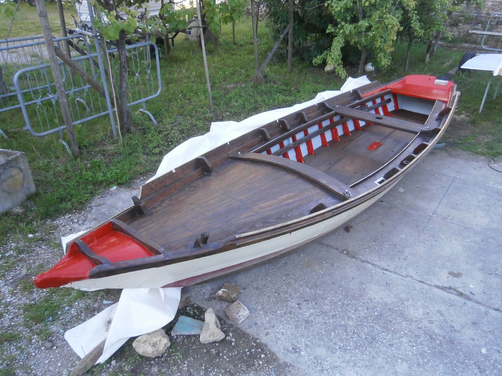 Recovering traditional boats in Padua: Sandolo from S. Pietro in Volta
