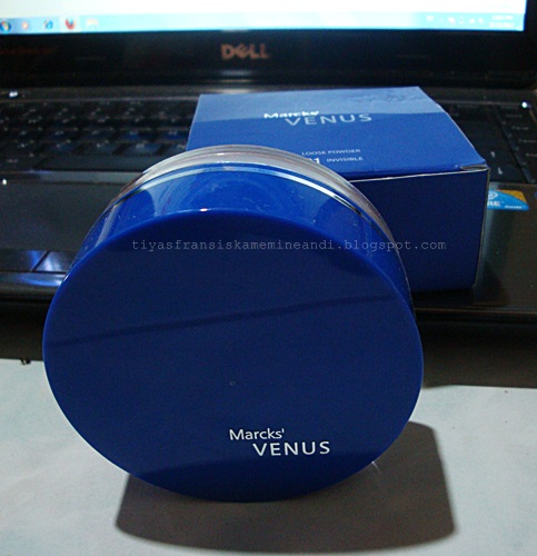 Me, Mine, and I: Venus Loose Powder and Venus Compact Powder