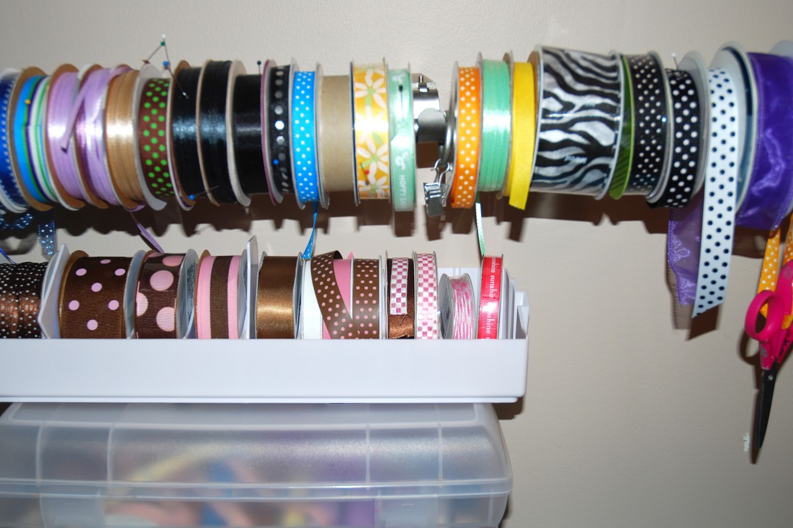 CardMonkey's Paper Jungle: Show Me Your Craft Room Blog Hop - 11/5/11