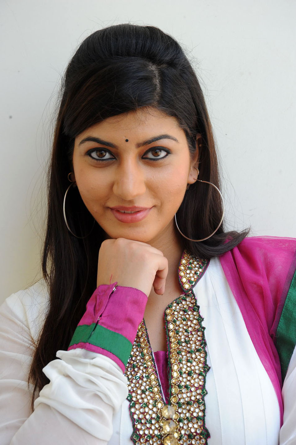 Sara Sharma New model Cute Pics-2 |Beautiful Indian Actress Cute Photos ...