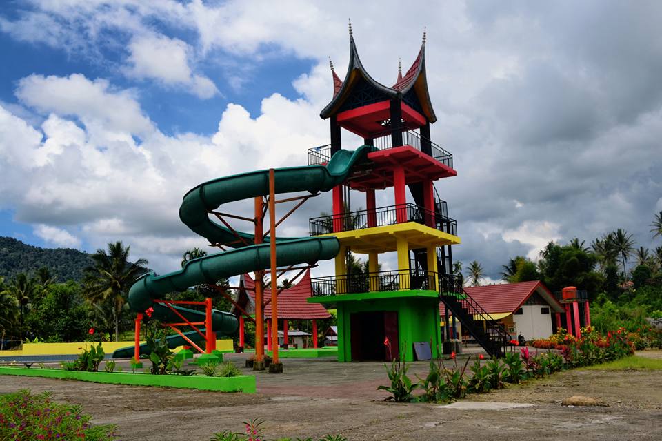 Hot Water Boom Sapan Maluluang ~ Solok Selatan Tours