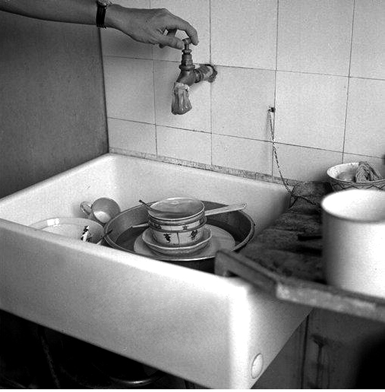 Princess Elizabeth Estate Hillview Remember The Kitchen Sink