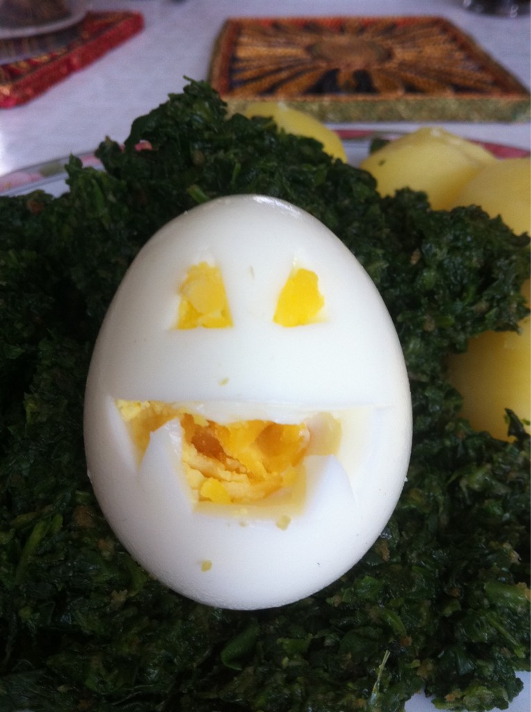 Something wicKED this way comes....: Happy Easter!