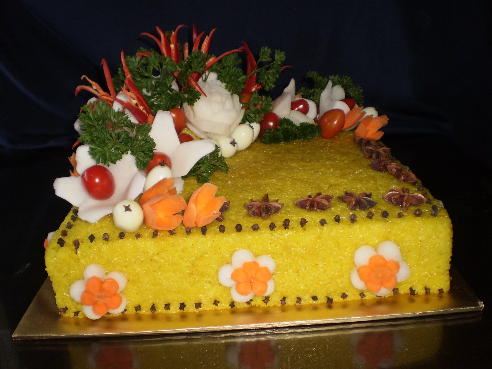 Craving Cakes with Noni: Pulut Kuning Berhias 3kg