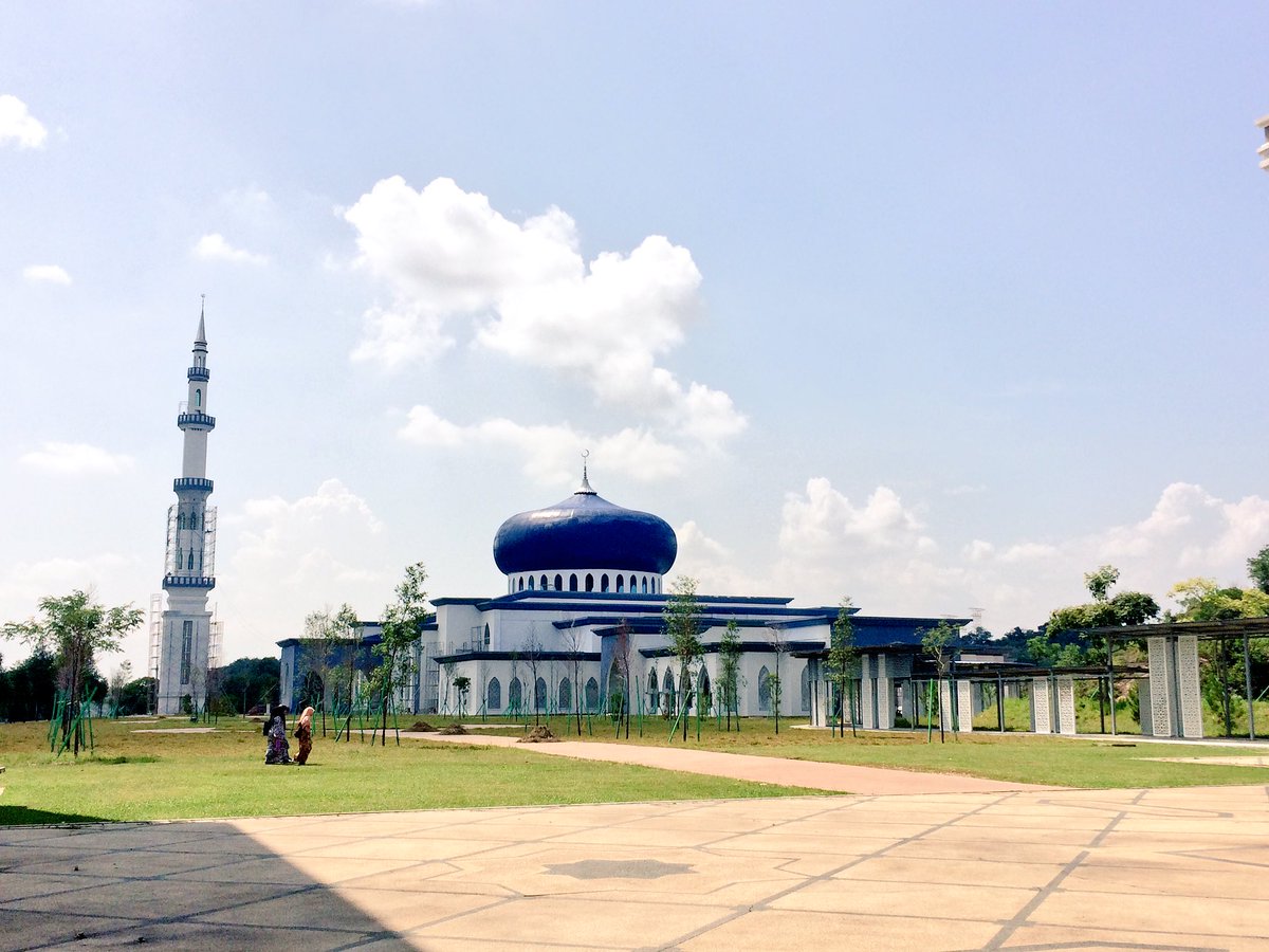 June 2017 ~ jujuIStyping