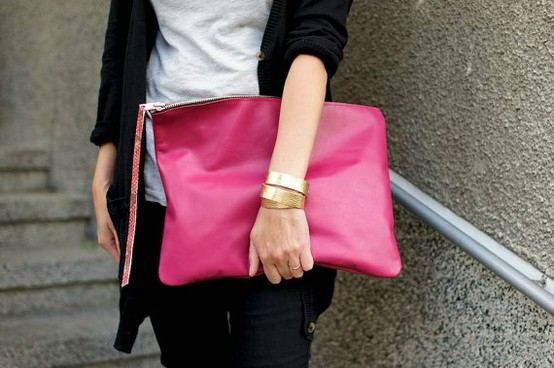 W-W-W: trend:oversized clutches