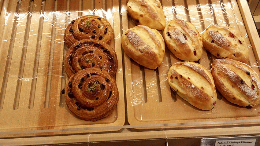 Street Food Warms Your Heart: Johan Paris at Westgate - Artisan Breads ...