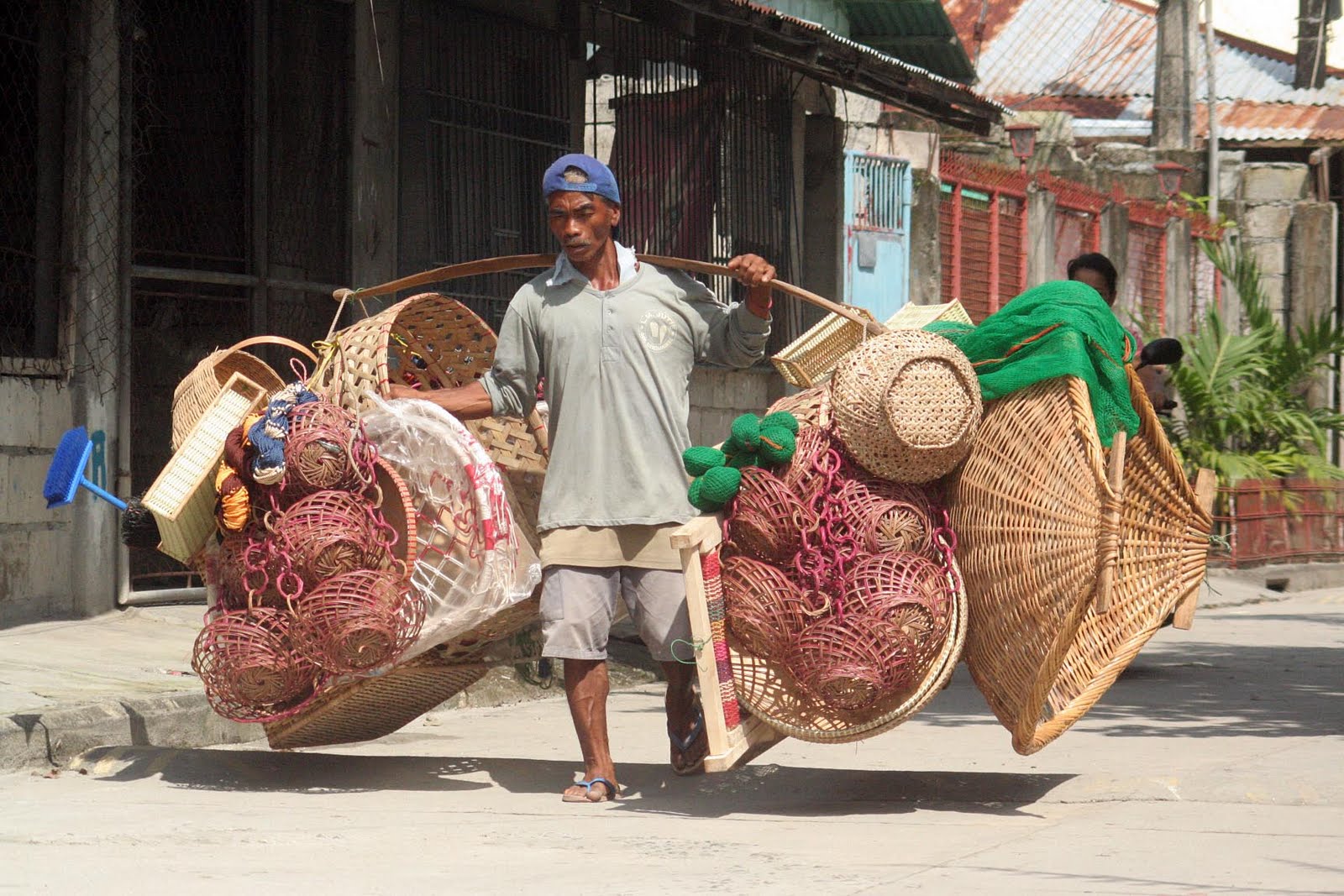 Alfred's Photos: We, The Filipino Traders
