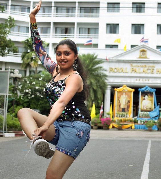 The Fresh Malayali: Malayalam Actress Sija Rose Hot Photo Gallery