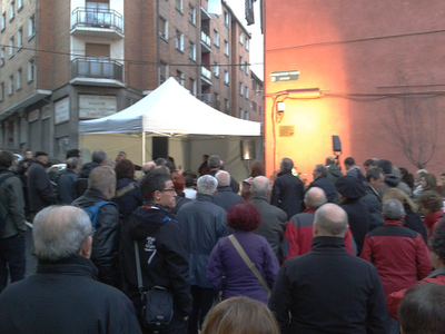 Lau Haizetara Gogoan: Basauri rinde homenaje a Vicente Anton Ferrero y ...