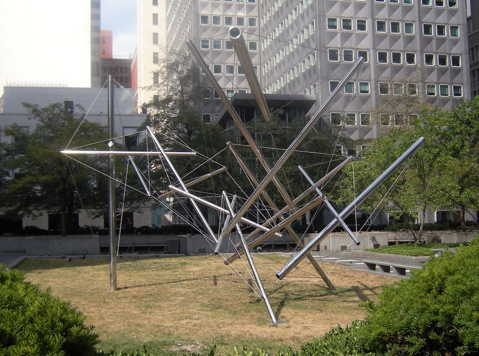 The Mathematical Tourist: Kenneth Snelson (1927-2016)