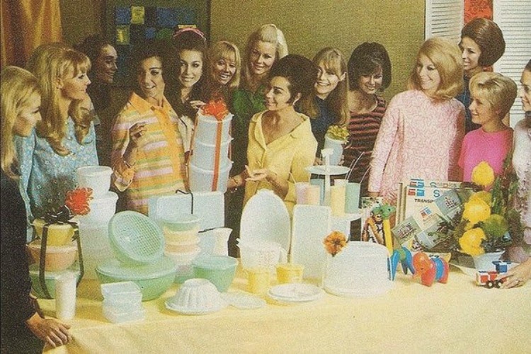 Swanky 1960's Tupperware Parties - A Vintage Nerd || Exploring Old ...