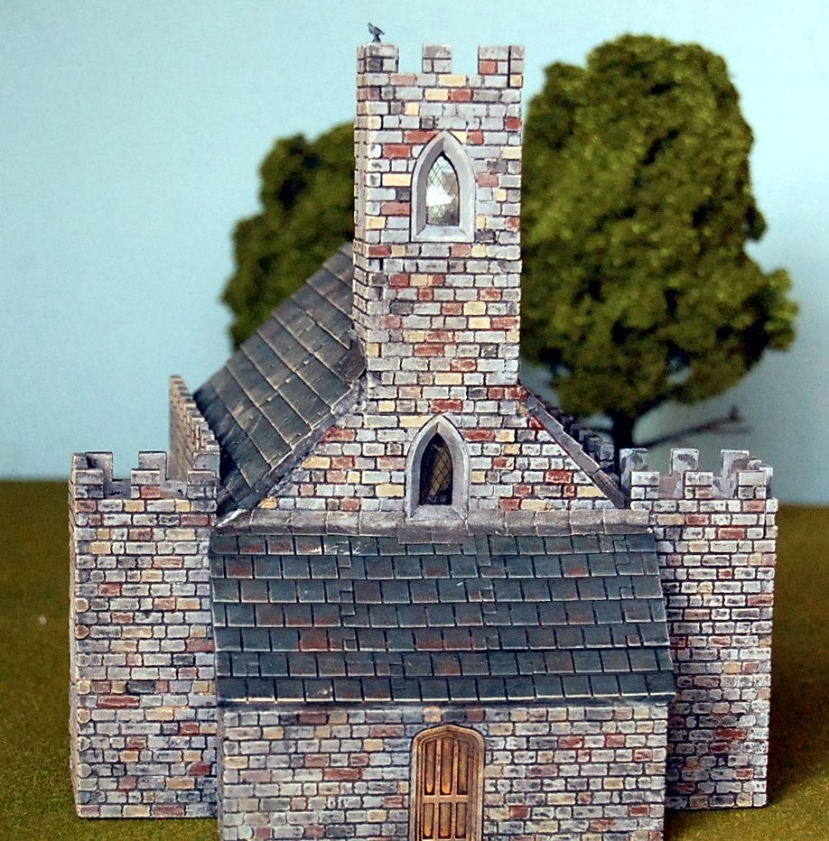 Miniature Minions: HO scale buildings with Linka