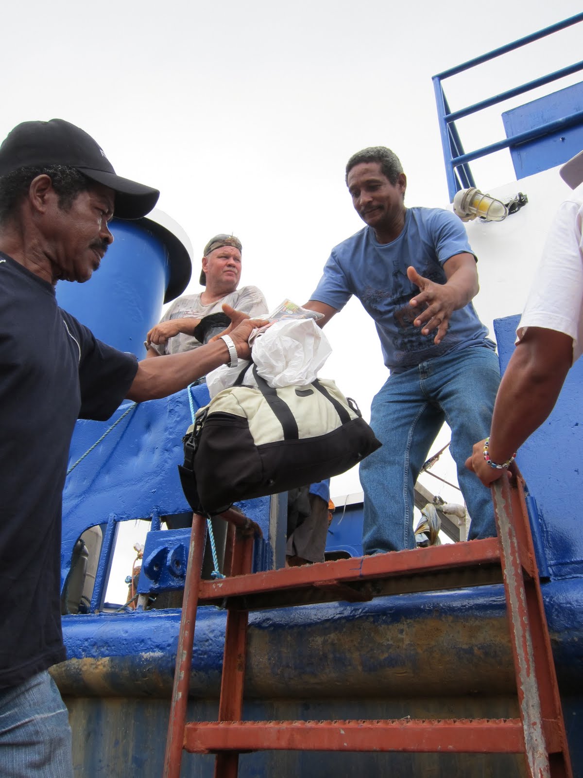 The Travels of a Fish Farmer: Photos from Puerto Lindo, Panama and Open ...