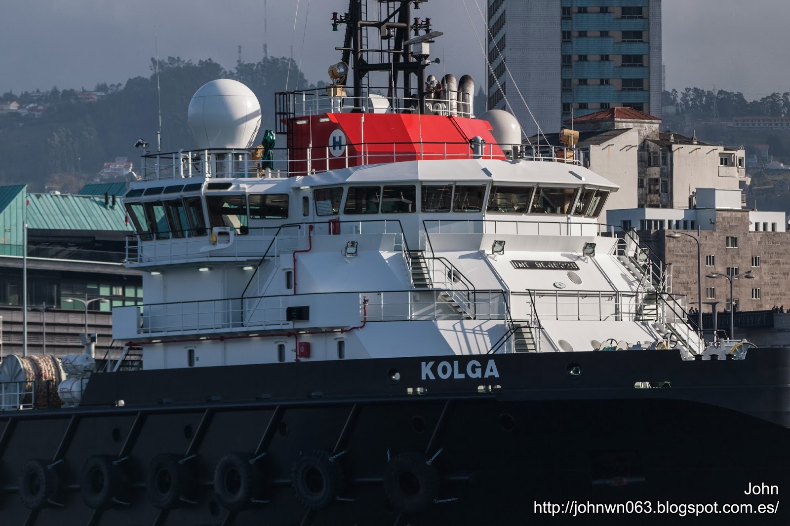 FOTOS DE BARCOS: KOLGA