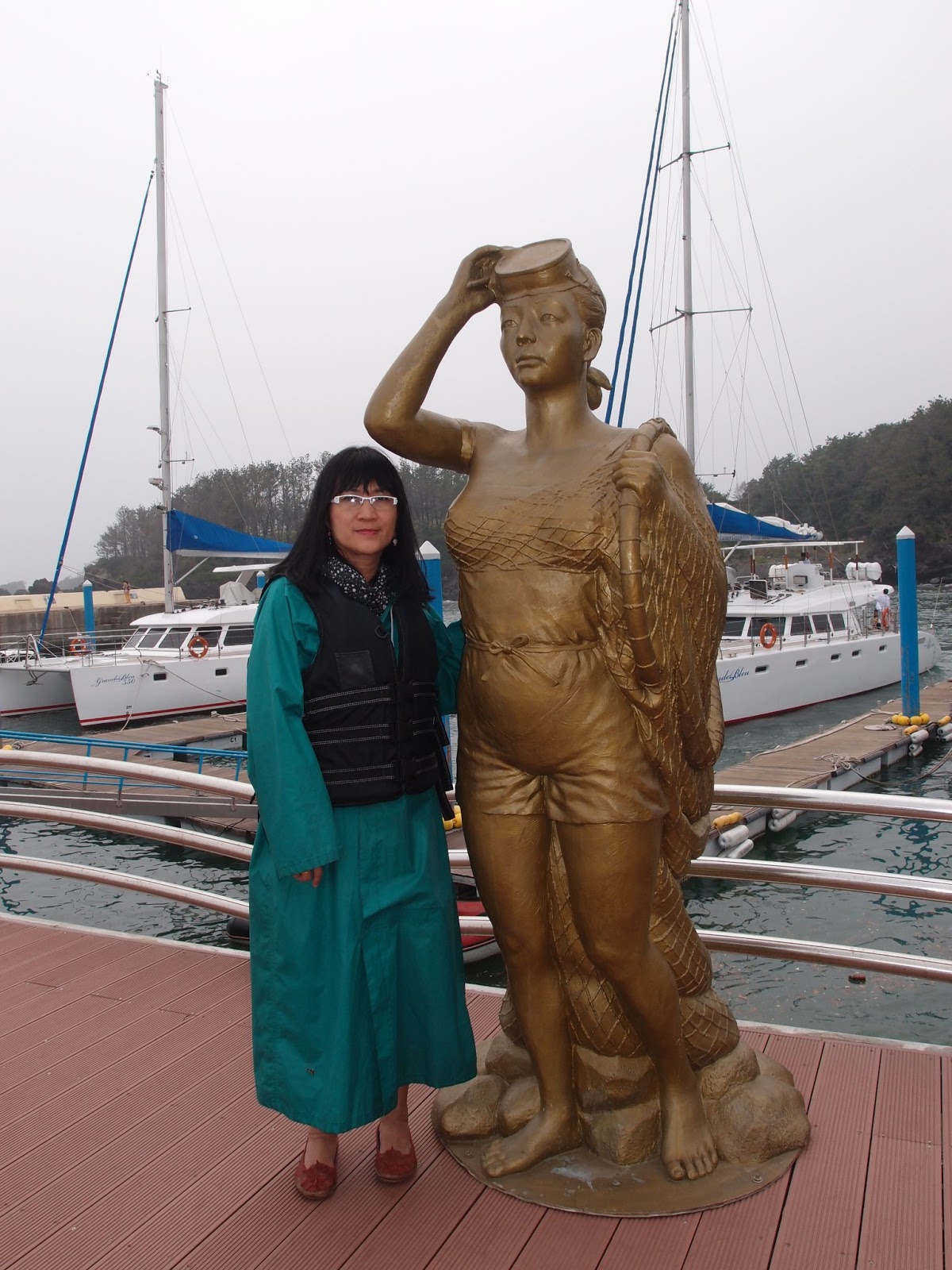 Xing Fu: HAENYO: MERMAIDS OF JEJU ISLAND