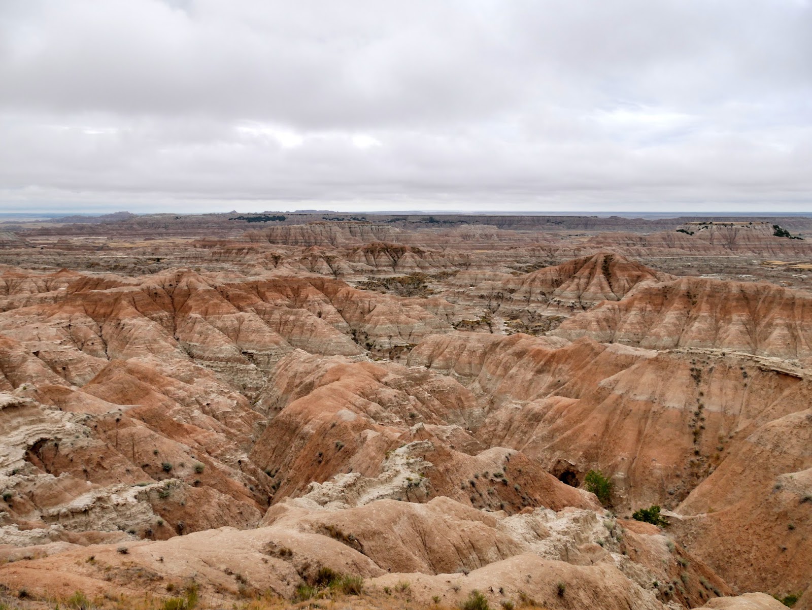 American Travel Journal: Sage Creek Rim Road - Badlands National Park