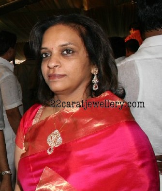 Lagadapati Rajgopal Wife in Diamond Pendant and Earrings - Jewellery ...
