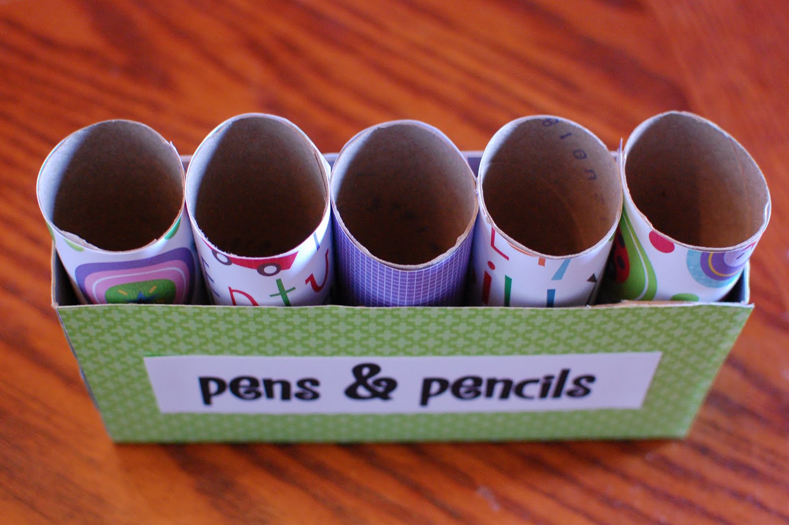 *Random Thoughts of a SUPERMOM!*: Pen and Pencil Caddy: Kids Recycling ...