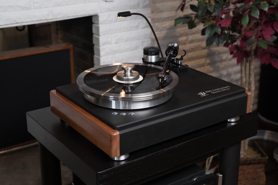 VPI HW-40 DIRECT DRIVE TURNTABLE – M & S | Ultimate High-Fidelity