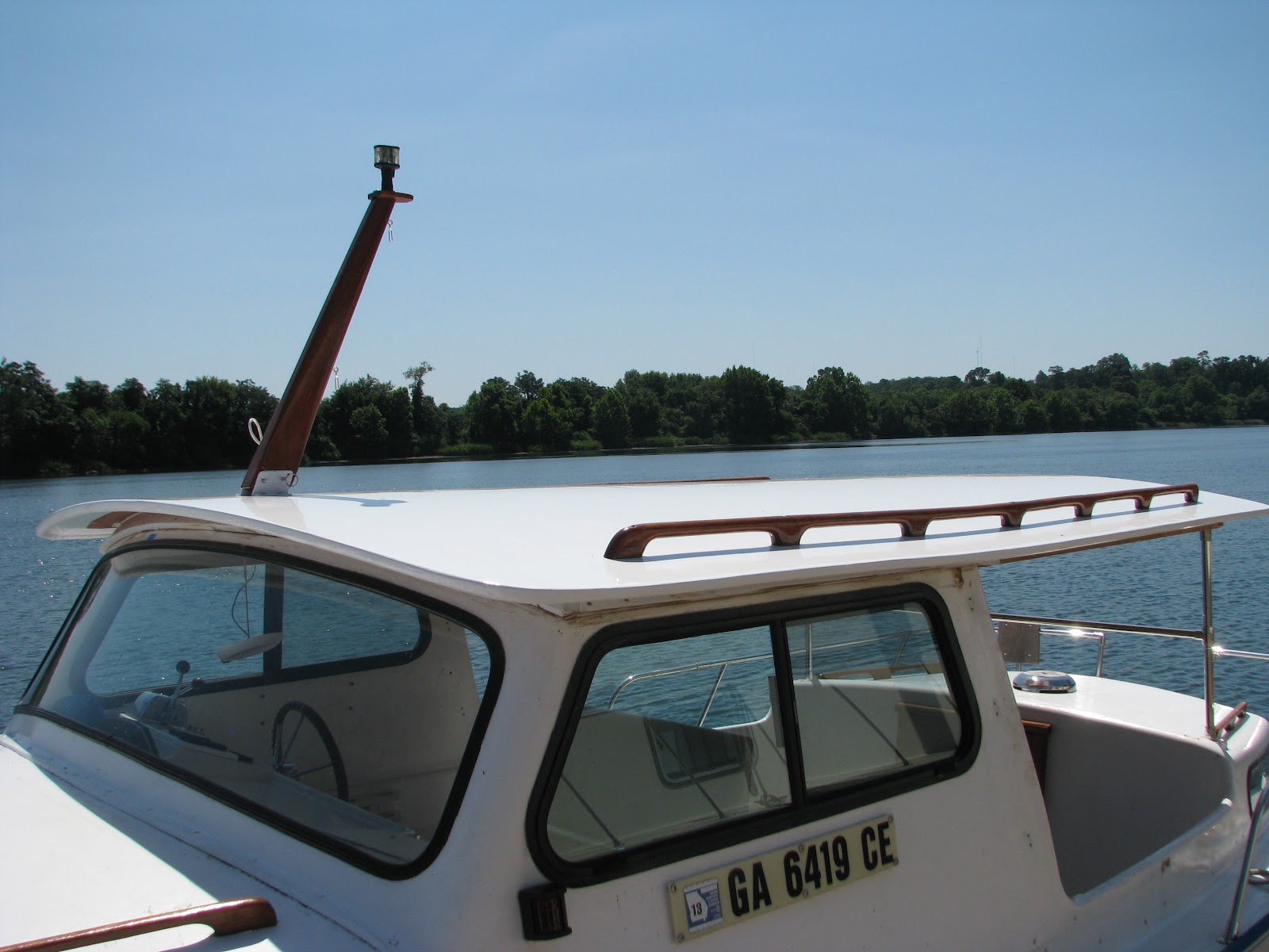 Ms Bettencourt's Next Voyage: Mast rake with an insight