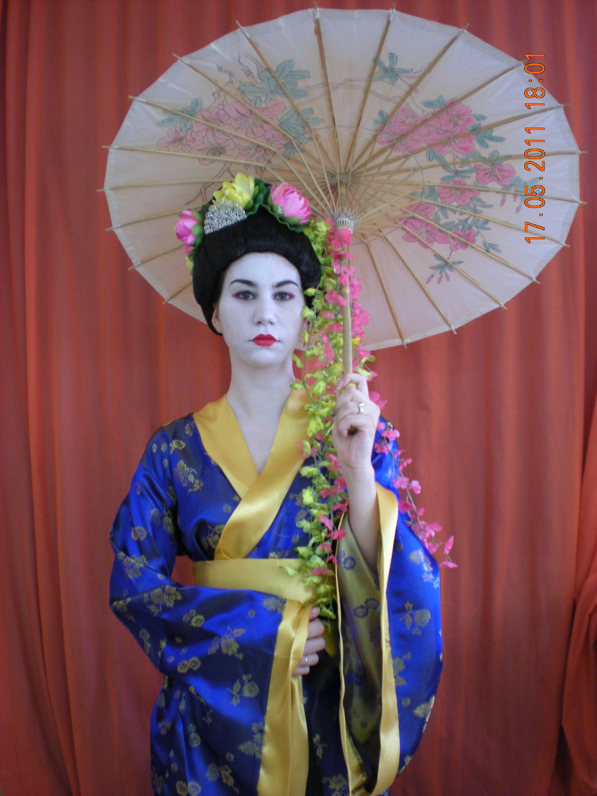 Make up in Seville: Caracterizacion de Geisha