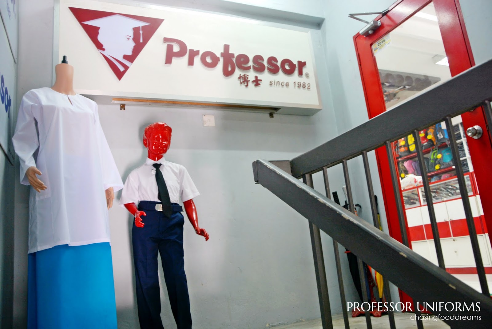 CHASING FOOD DREAMS: Professor Uniforms @ SS2, Petaling Jaya