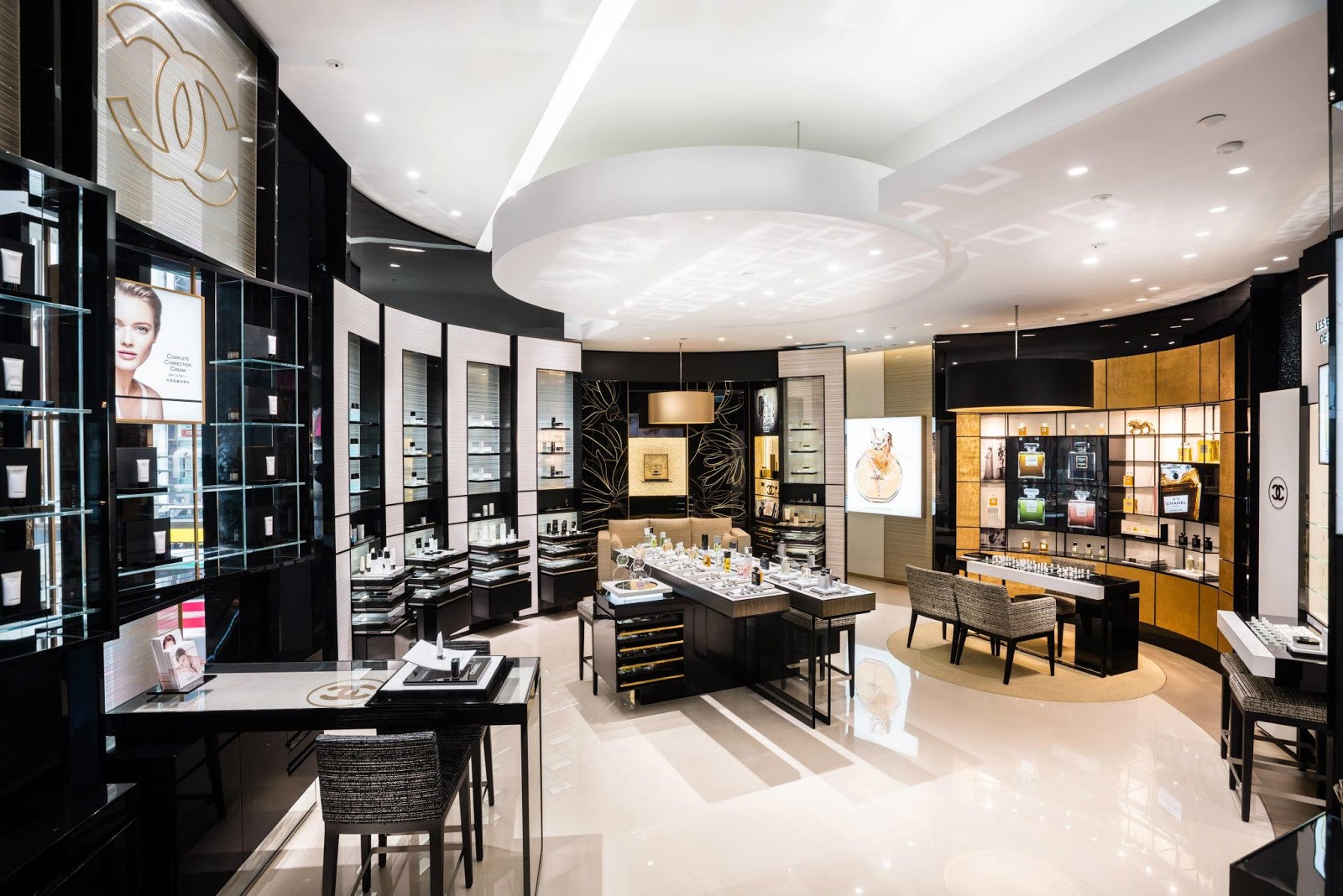 CHANEL Hong Kong Collection: una limited edition per celebrare la ...