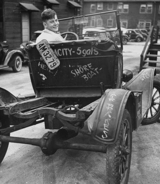 Today's Random Wikipedia Entry: Jalopy