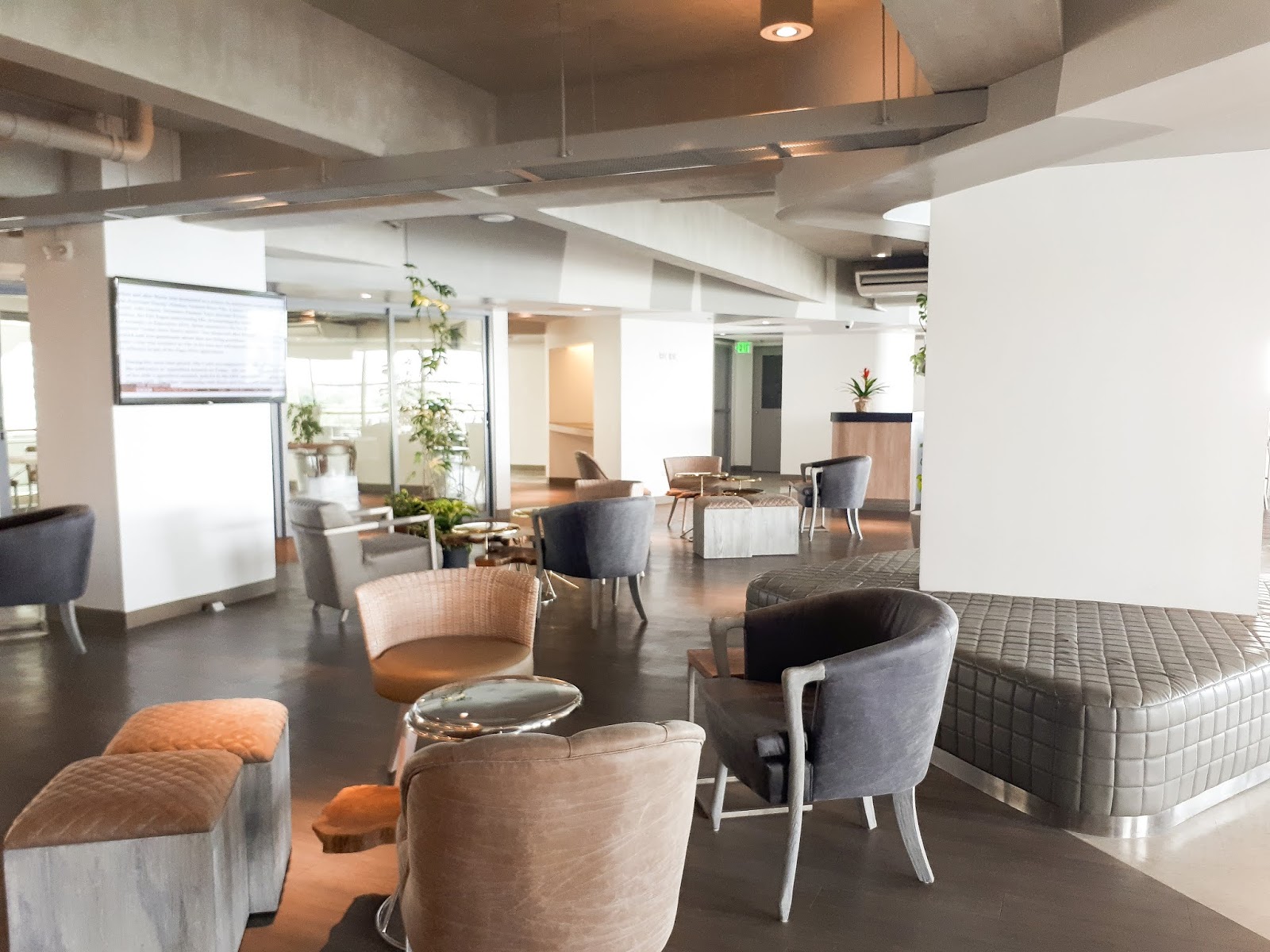 TRYP Hotel by Wyndham Mall of Asia Manila: Hotel Tour & Review - The ...