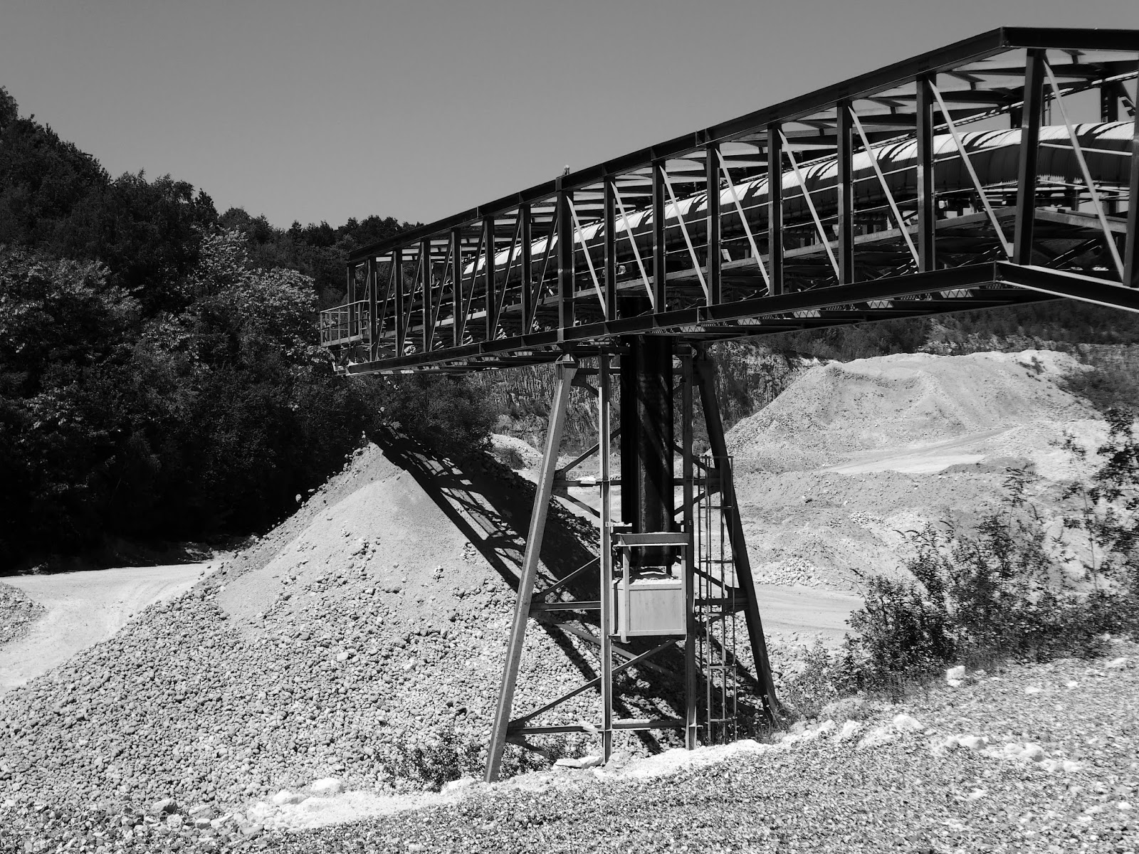 joachimartist: the old marl mine