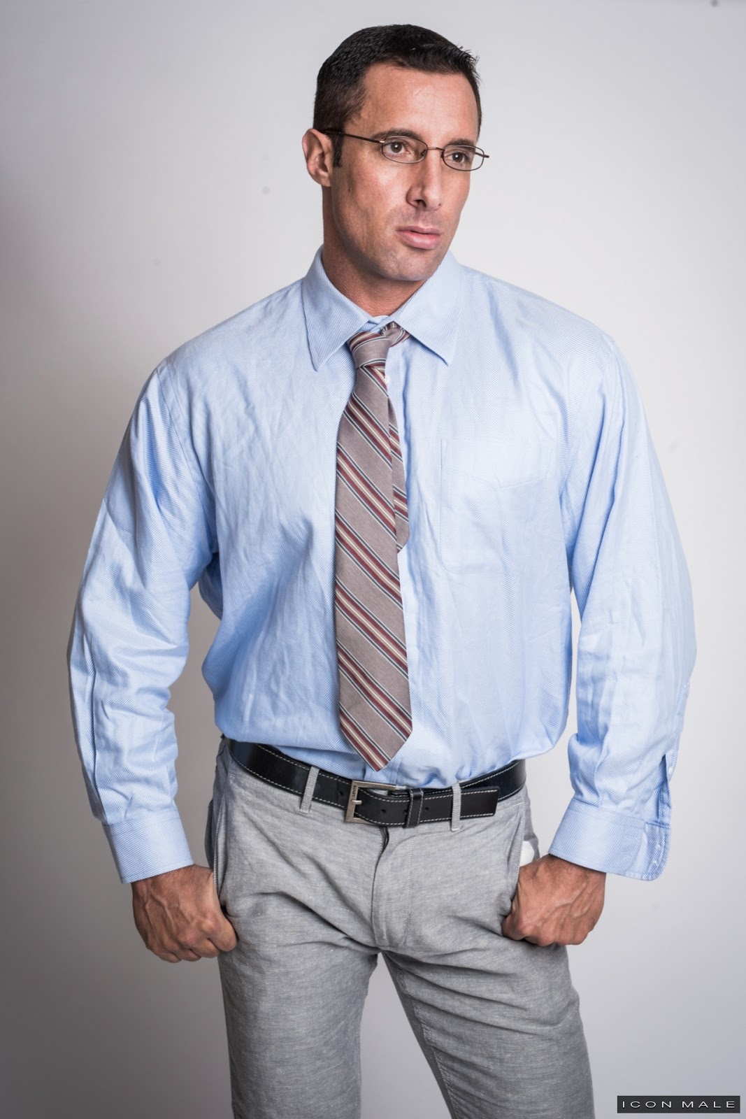 Brutos-Eros: Nick Capra (II)