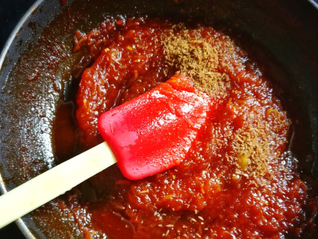 Veg Indian Cooking: Mango Chunda Recipe