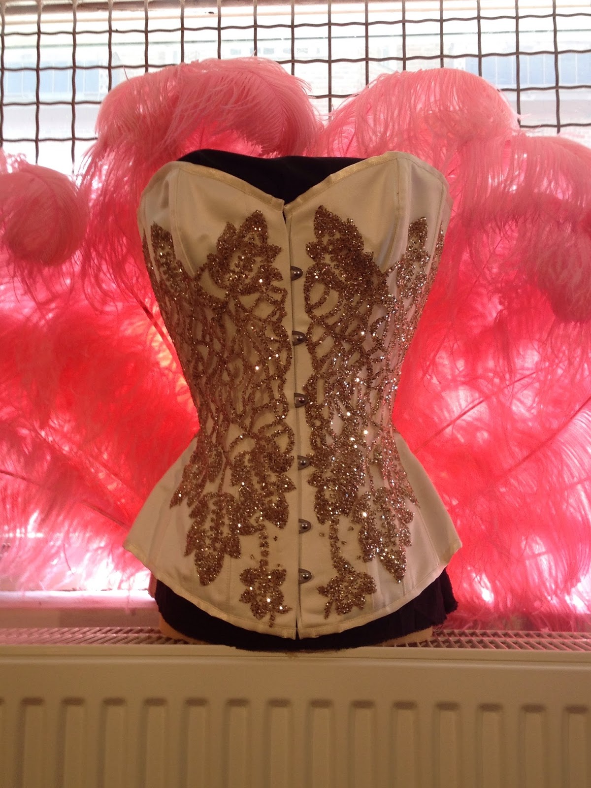 Miss Meadows' Pearls - Fashion, Photography, Alternative Model ...