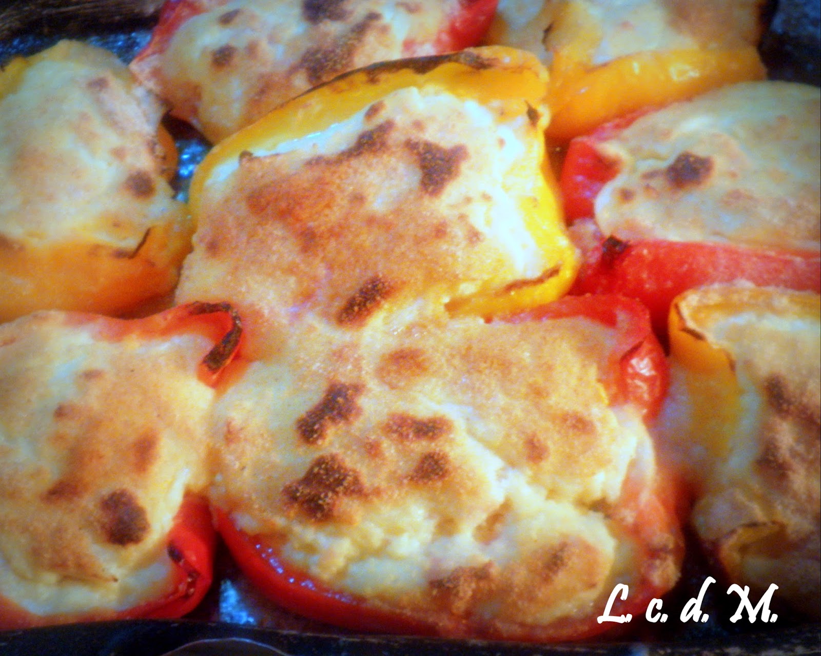 La cucina di Molly: PEPERONI RIPIENI CON PURE' DI PATATE E RICOTTA