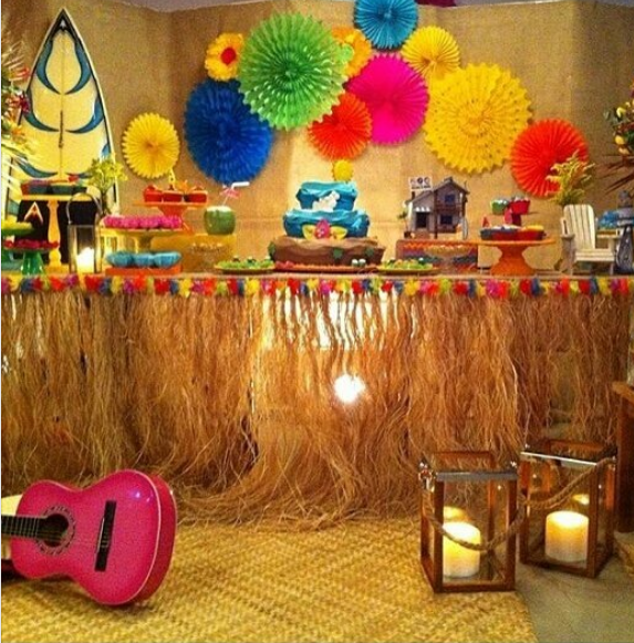 Fiesta temática hawaiana