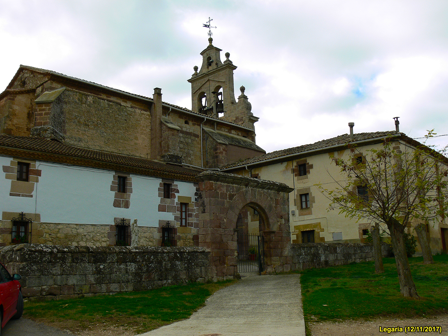 Navarra de la A a la Z ... (en moto): Legarda - Legaria