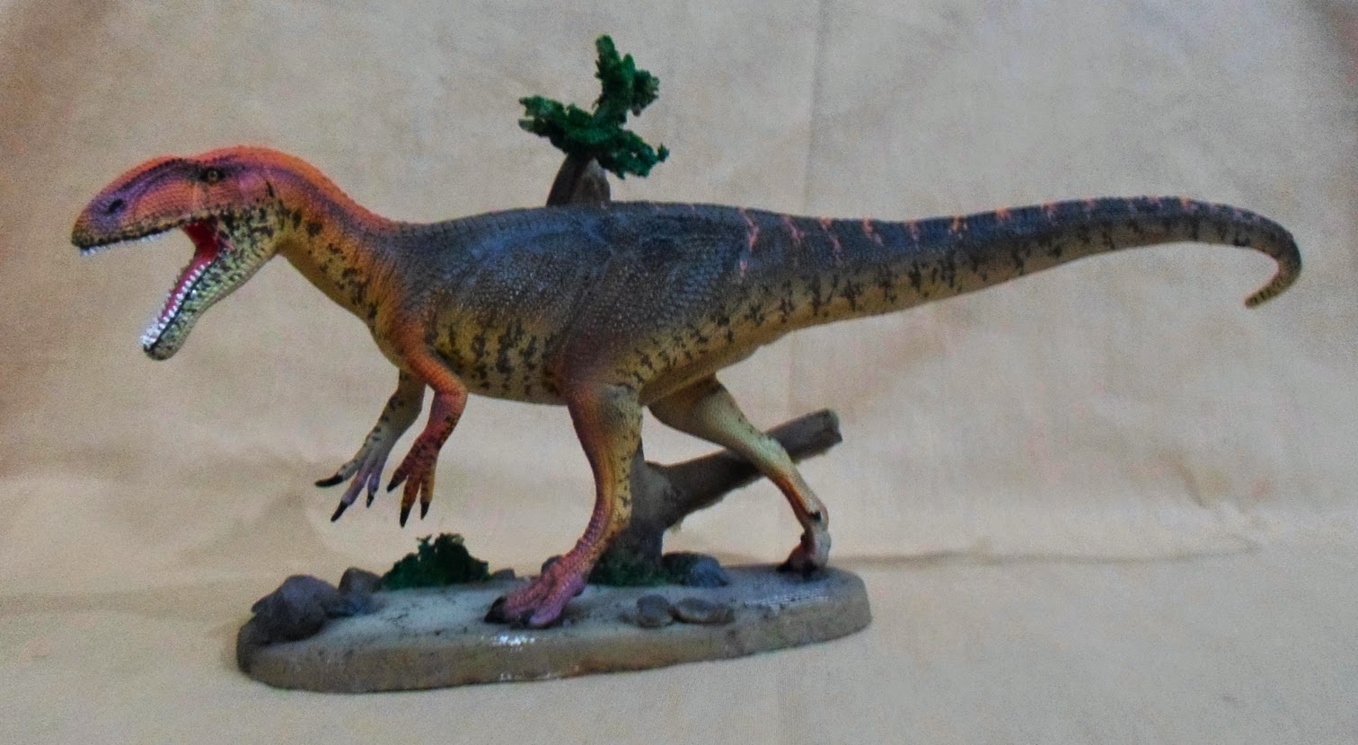 IluzerArt"s - Dinossauros em Resina