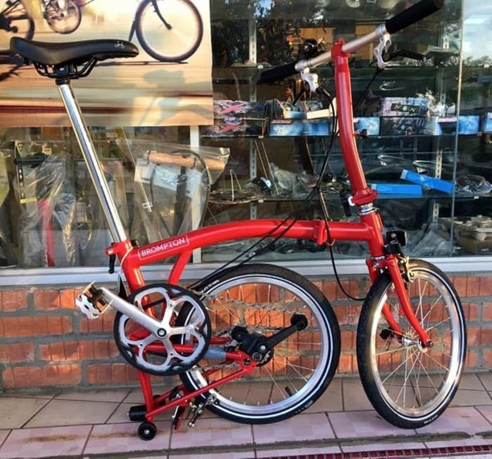 Brompton S1E 2018 - Red Red. RP. 24.500.000 - Serba Sepeda
