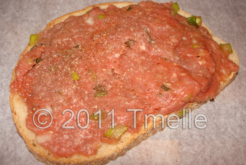 Kartoffelklösse Project: Cannibal Burger a.k.a. Steak Tartare