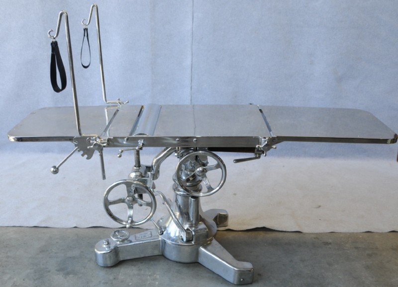 oldfoolrn: A Vintage Operating Room Table