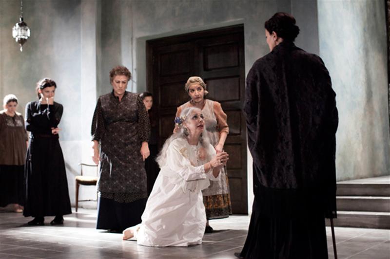 Edge Center for the Arts: Auditions Auditions Auditions